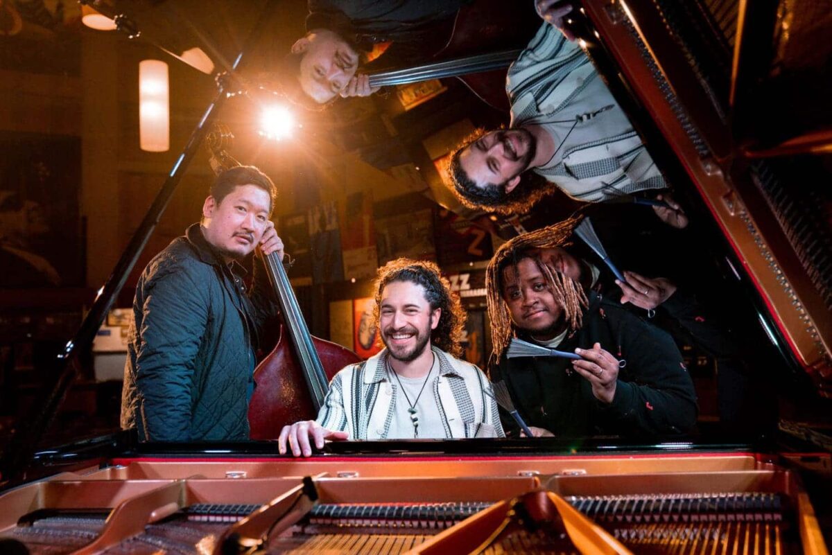 EMMET COHEN TRIO Japan-turné 2025–2026 Billettinformasjon – Jasumo